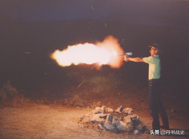 The fierce man in the pistol world, the Thunder .50 pistol that fires ...