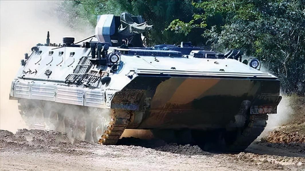 China's "unreasonable" mine-laying vehicle can drop 1,000 landmines at ...