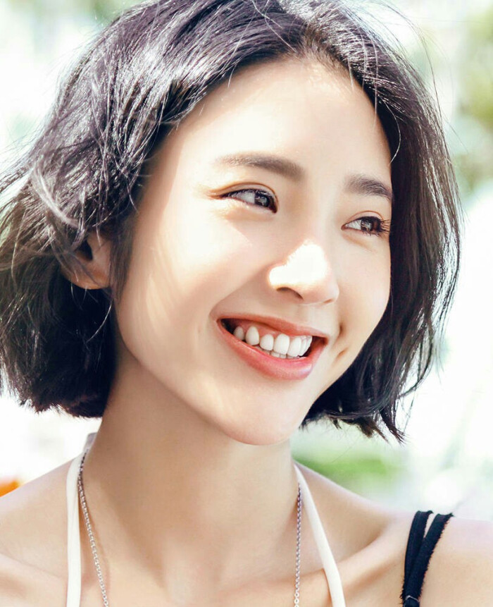 Short hair: Yang Zi, Li Qin, Zhou Dongyu, Zhao Liying, Yang Mi, Gao ...