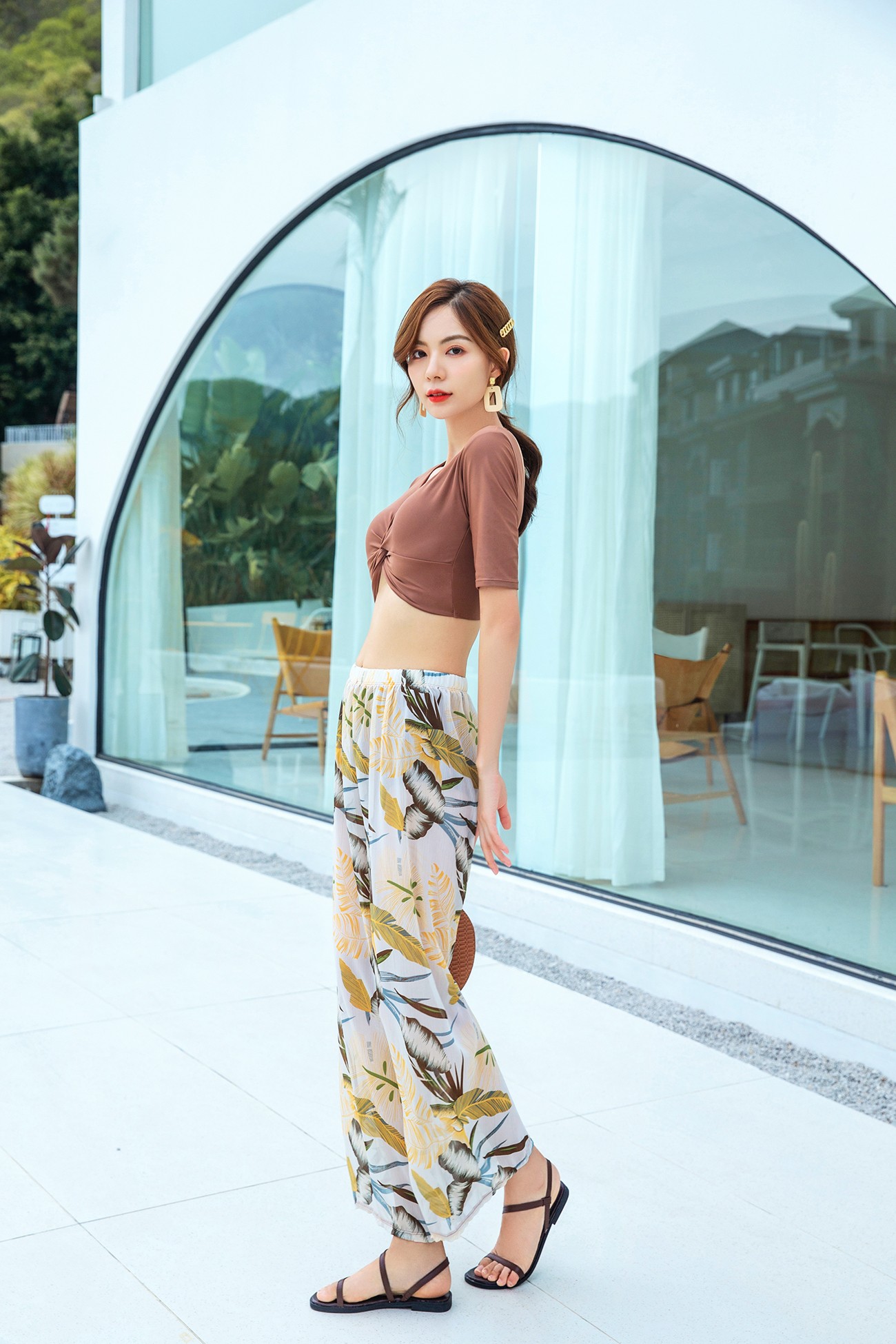 What to wear in the hot spring?Swimsuits are the highlight, you are the ...