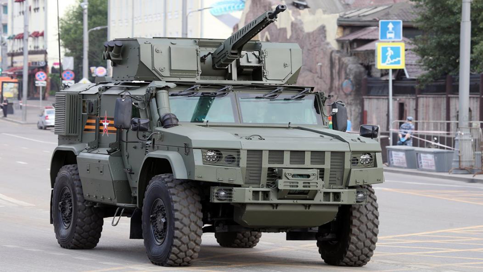 Russian equipment record - Typhoon VDV armored vehicle - iNEWS