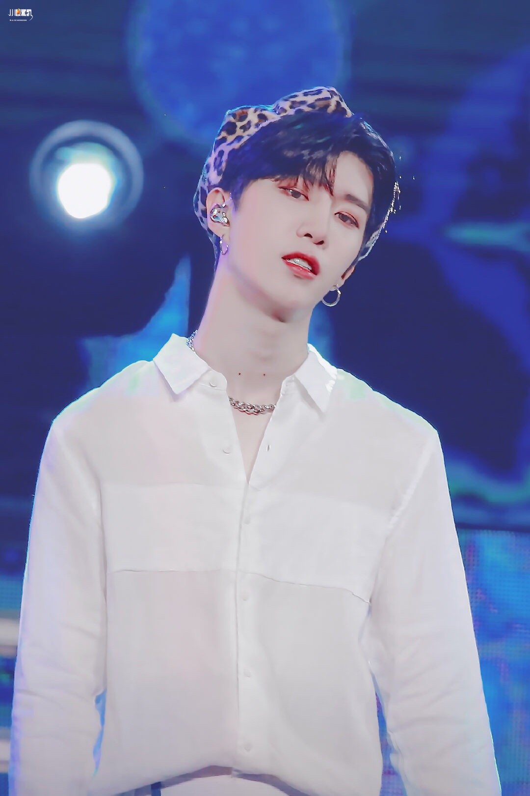 Beret style: Zhang Yixing, Xiao Zhan, Yi Yan Qianxi, Li Xian, Gong Jun ...