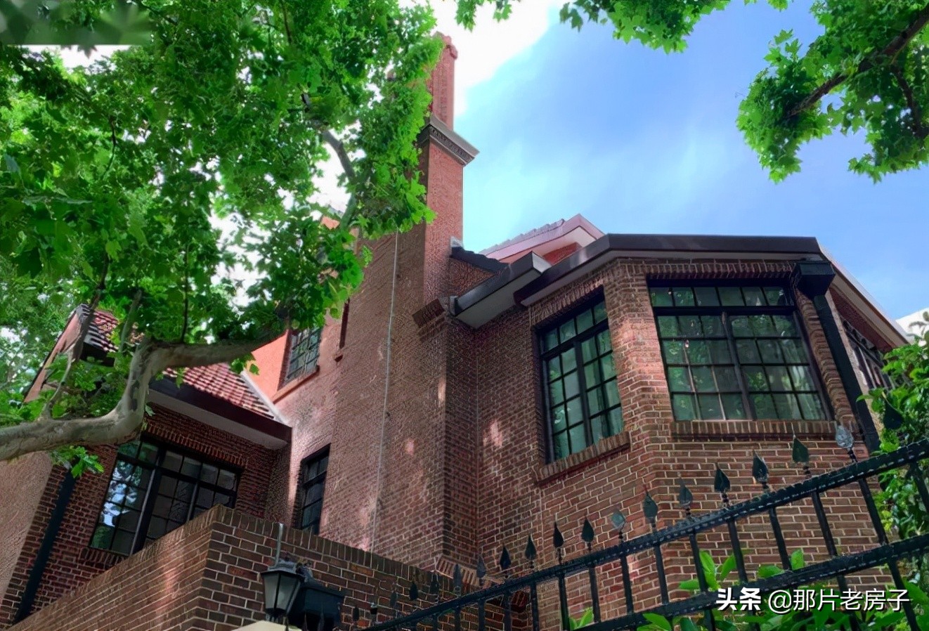 The Chief's Apartment on Gao'an Road, built in 1937, is full of accent ...