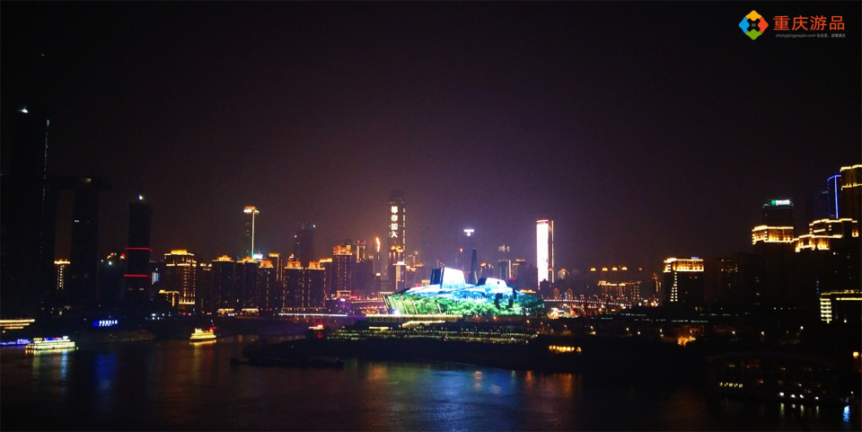 Where to see Chongqing River View?There are countless bars and ...