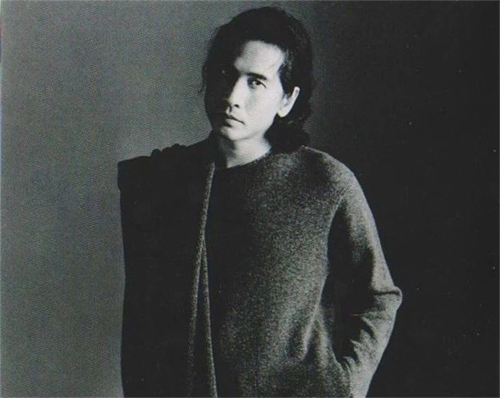 With this album, Qi Qin won the Golden Melody Award for Best Male ...