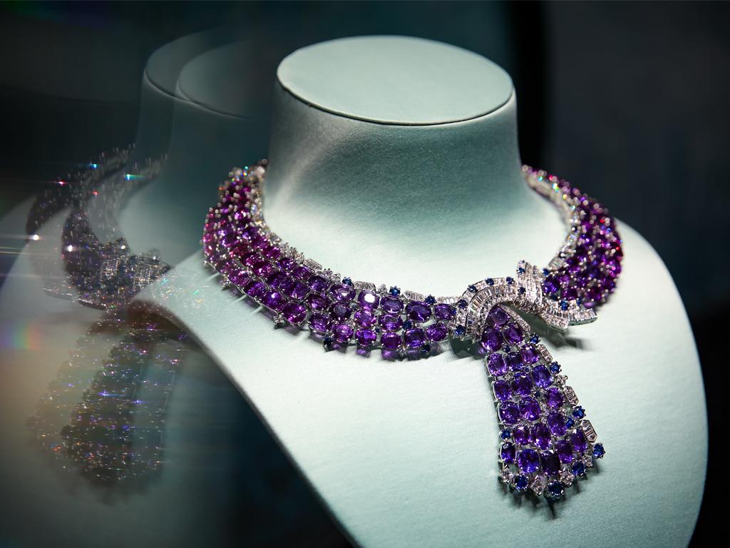 Van Cleef & Arpels chasing stars, from Paris to Ningxia - iMedia