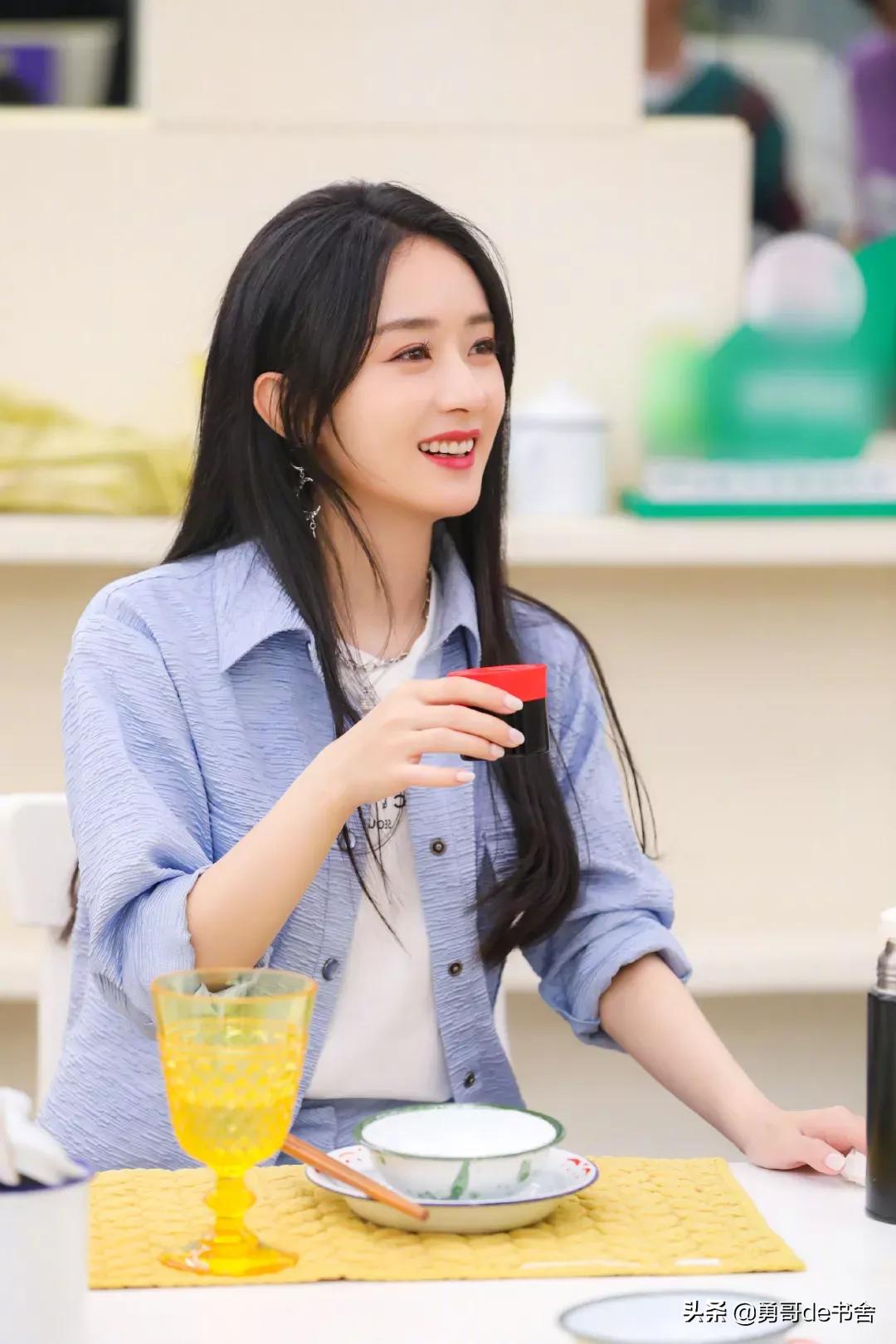 Three characters are entangled by Bai Fumei - iNEWS