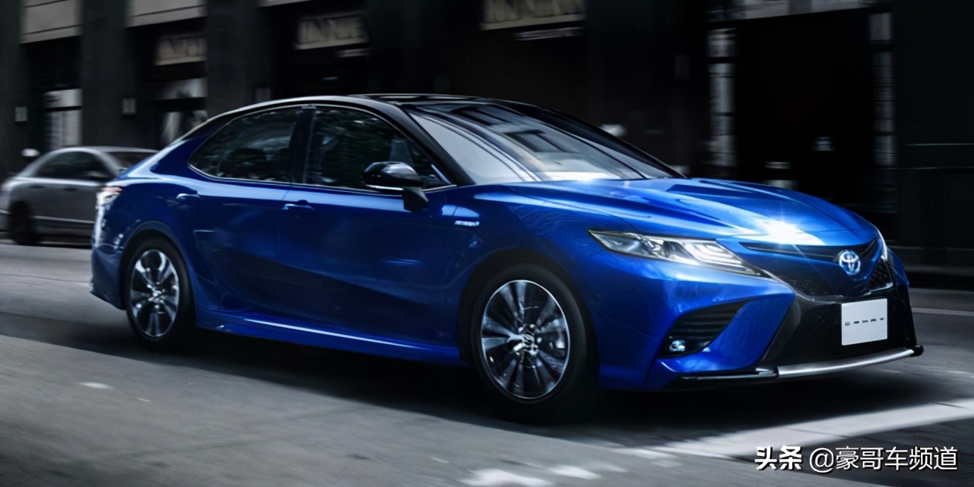 Buy Lexus ES or Camry? Take a look at the exterior, interior and ...