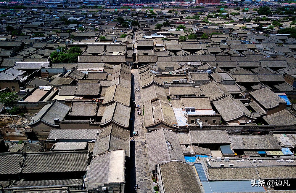 Aerial bird's eye view of the ancient city of Pingyao - iMedia