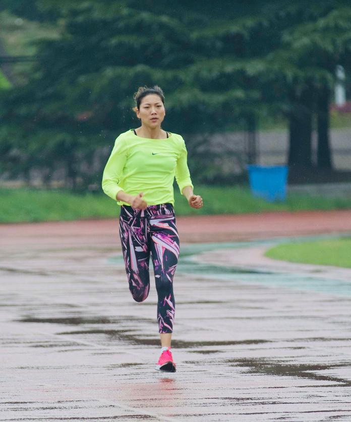 Wang Chunyu competes with a high-level face, and she looks good without ...