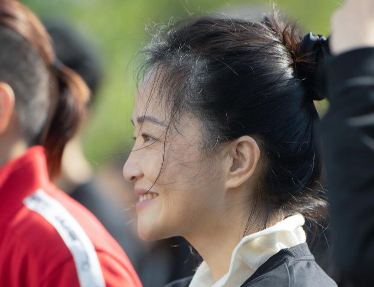 Screenwriter Wang Qiuyu publicly asked for marriage after divorce ...