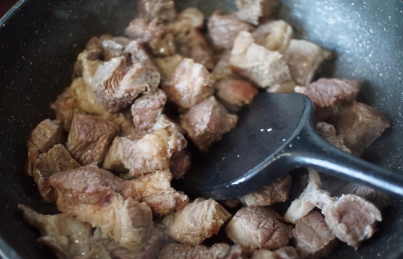 For beef stew, people often make mistakes in the first step. No wonder ...