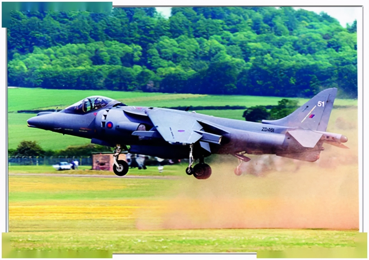 Top 10 fighters that changed history-"Harrier" fighter - iMedia