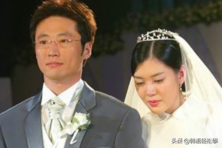 Park Shin-yang married a lover 13 years younger than him. After the ...