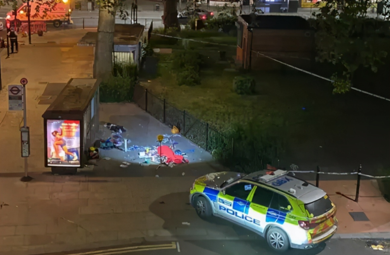 Scarlet London!3 murders in 7 hours!British media: "This is London's ...