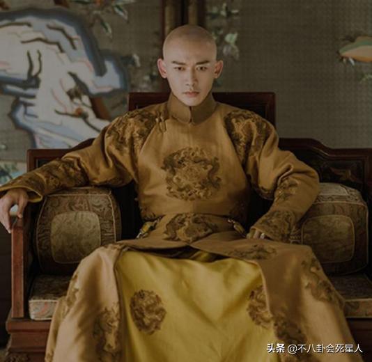 In the Qing Dynasty, if you are handsome in braids, you will serve ...