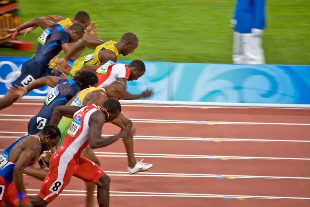 Su Bingtian makes history!How fast can humans run?What is the average ...