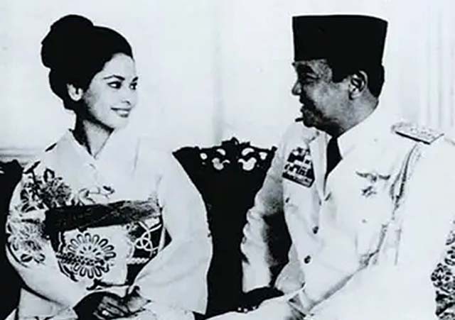 After Indonesian President Sukarno stepped down, the Japanese wife ran ...