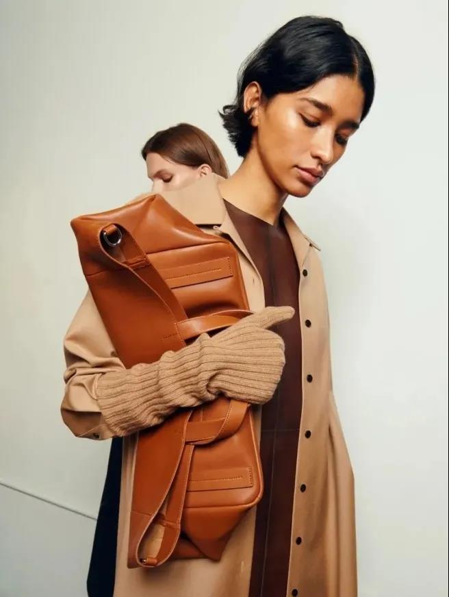 In 2021, popular new caramel color, beautiful and high-end - iNEWS