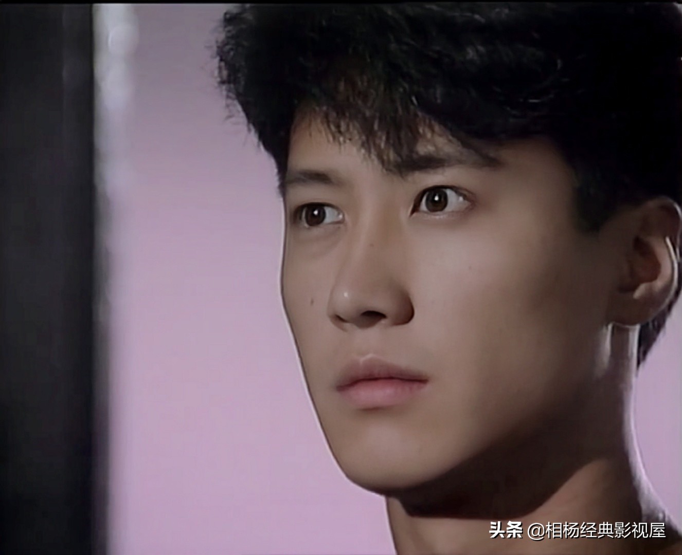 Watching TVB's classic drama "Man on the Edge" again, Liming's ...
