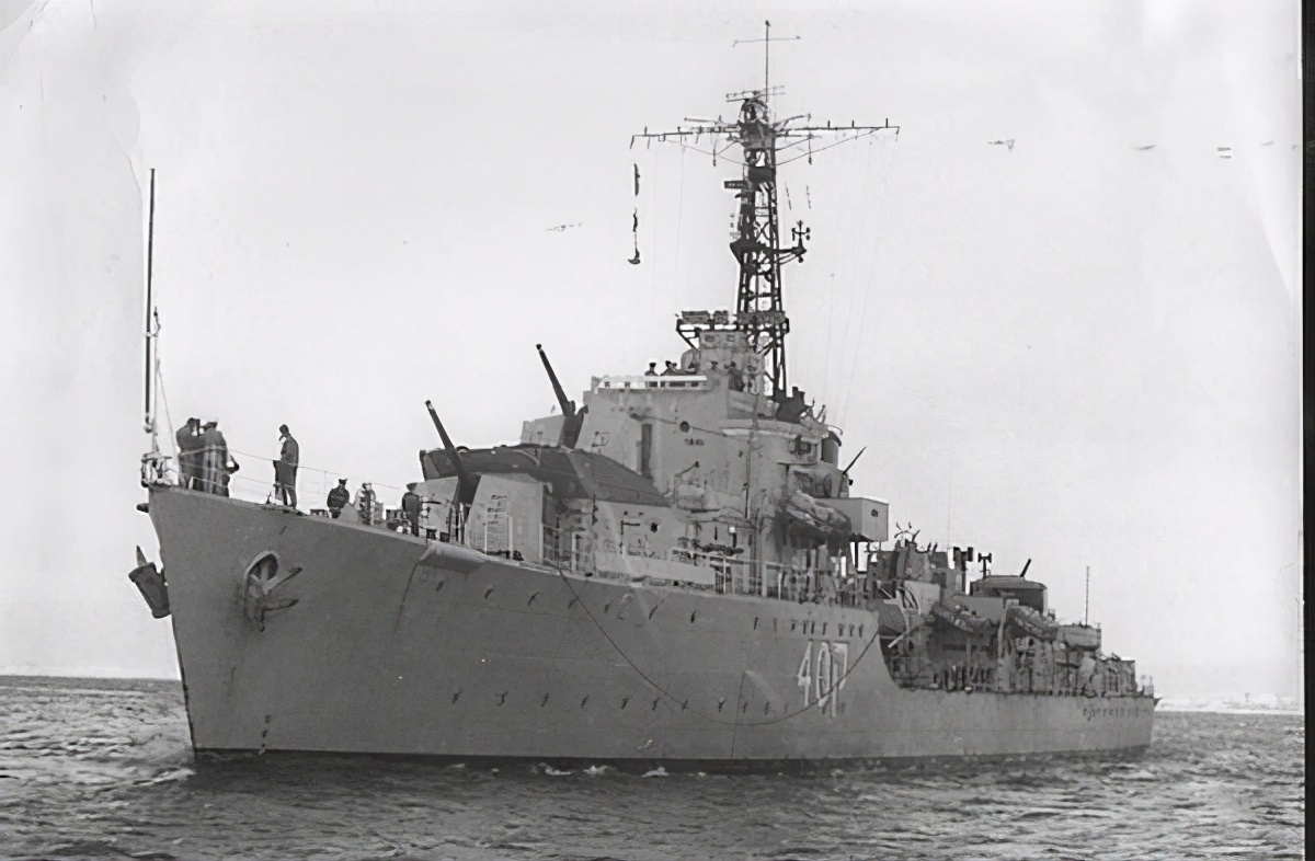 In 1967, Egypt sank the destroyer Eilat with a "mosquito-class" guided ...