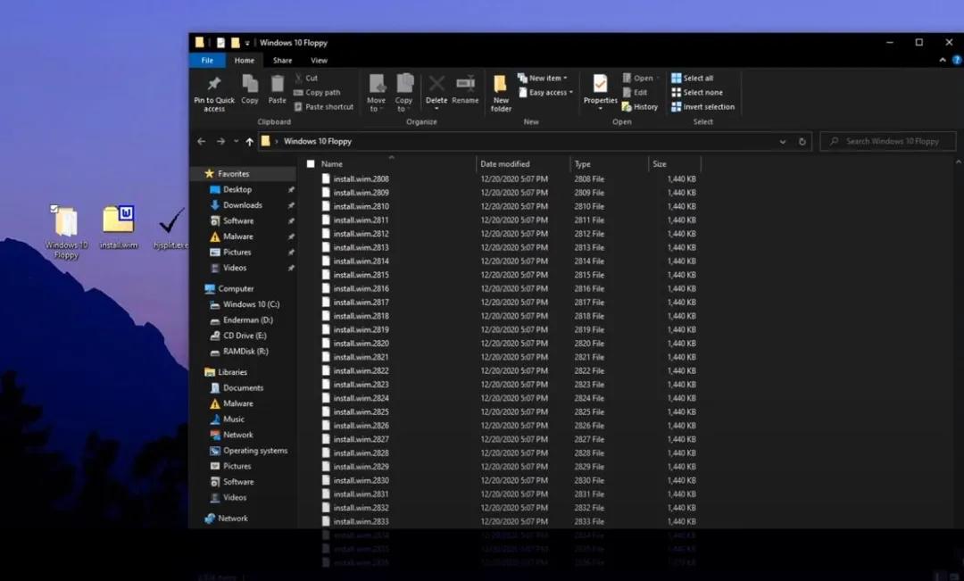 Use 2700 floppy disks to install the Win10 system, are the Japanese ...