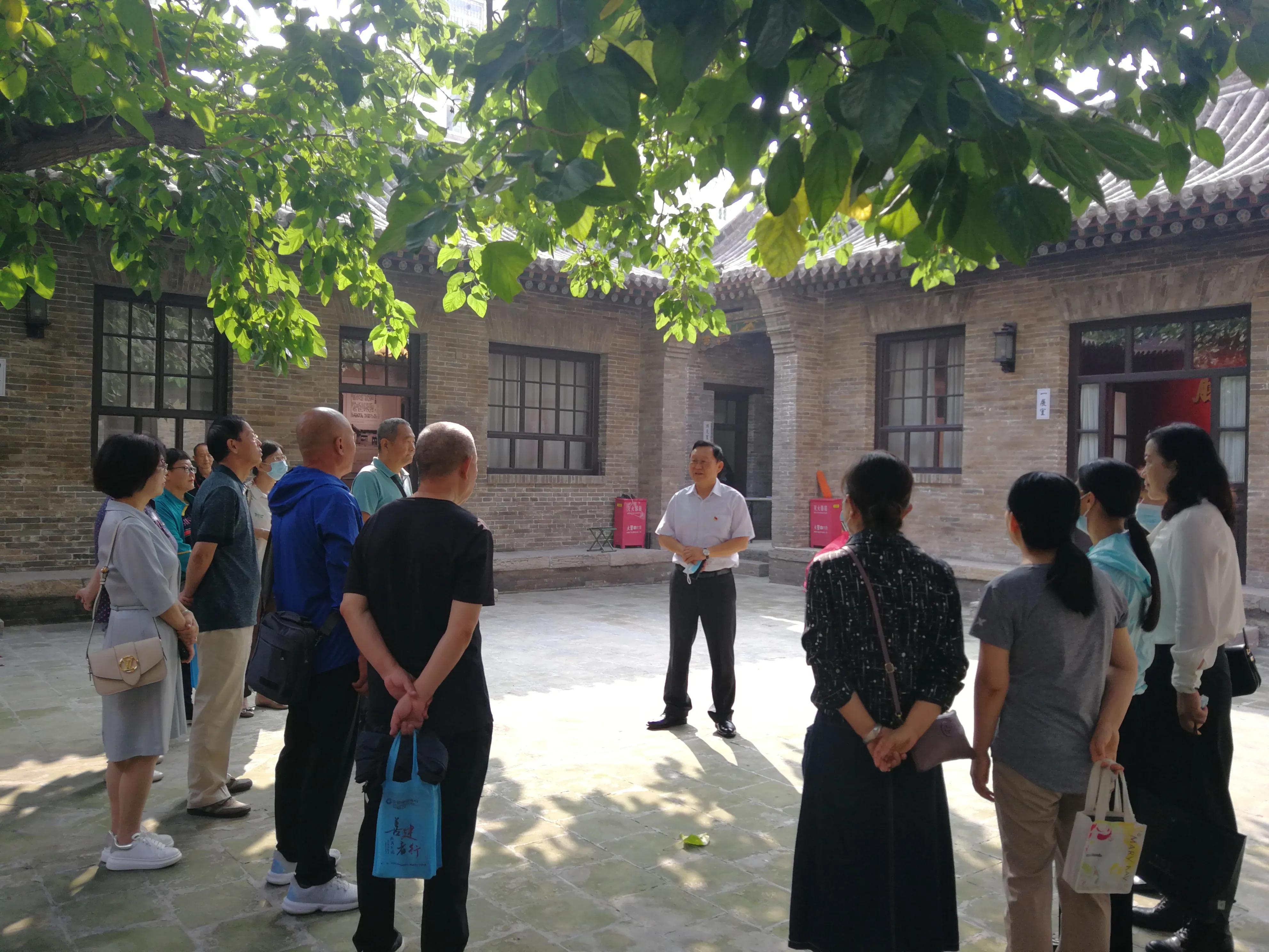 "Admiring General Peng Xuefeng" - iNEWS