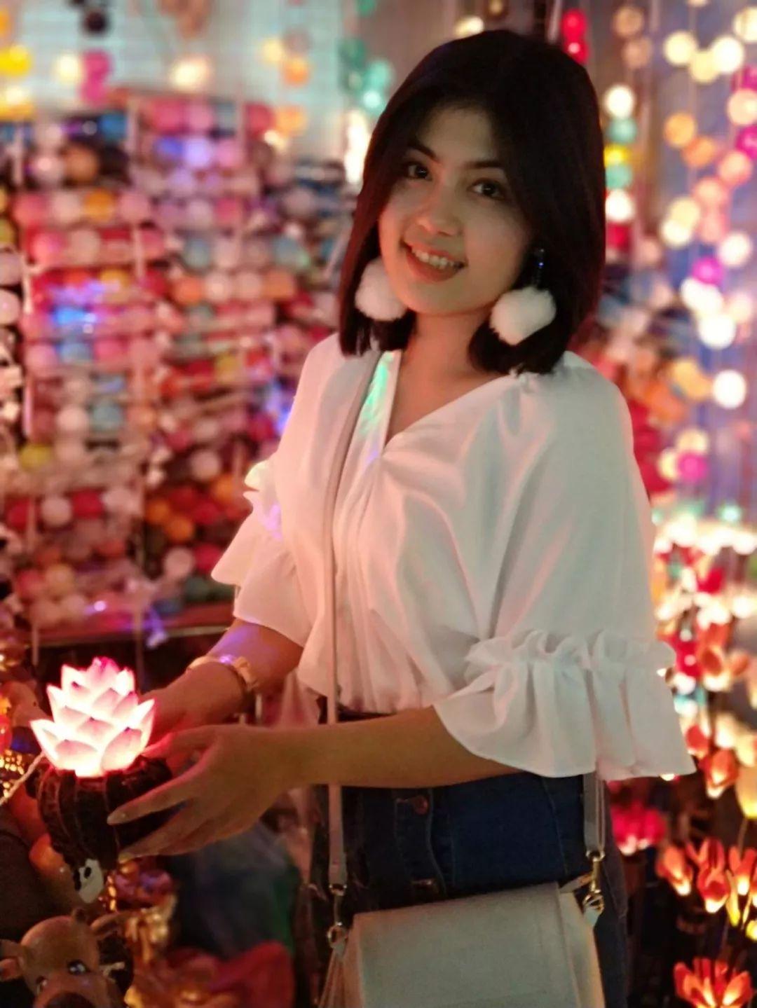 Burmese female star with super body came to China to travel, just to ...