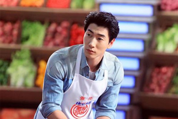 Zhang Liang, who is struggling with acting in dramas, making movies ...