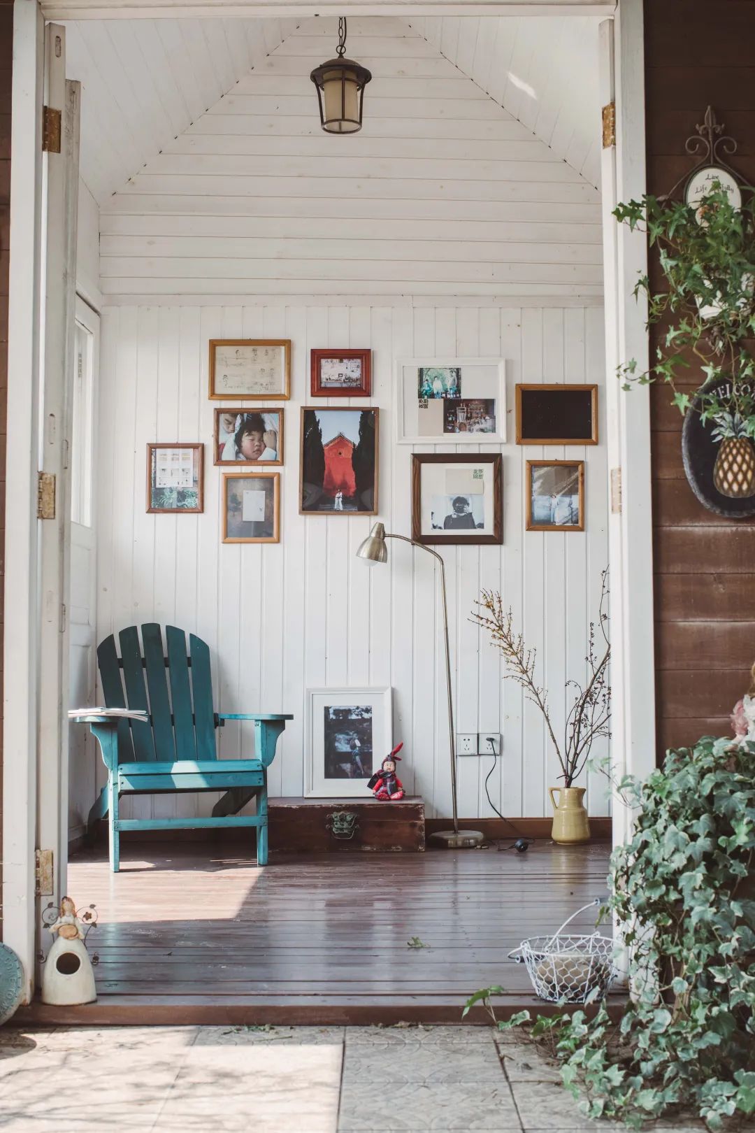 They built a garden of dreams in an old house of 153 square meters ...