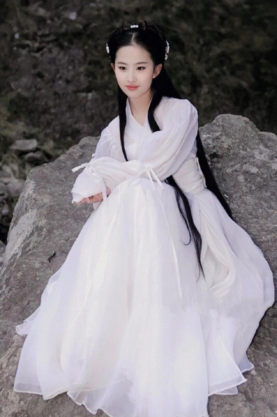 The most beautiful little dragon girl in my heart - iMedia