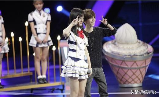 When Guo Jingming of 155 and Ju Jingyi of 159 stood together, it was ...