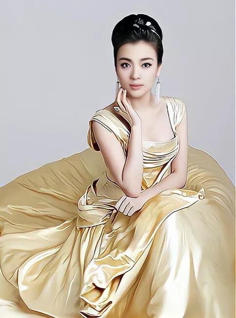 Chen Sisi sing home - iNEWS