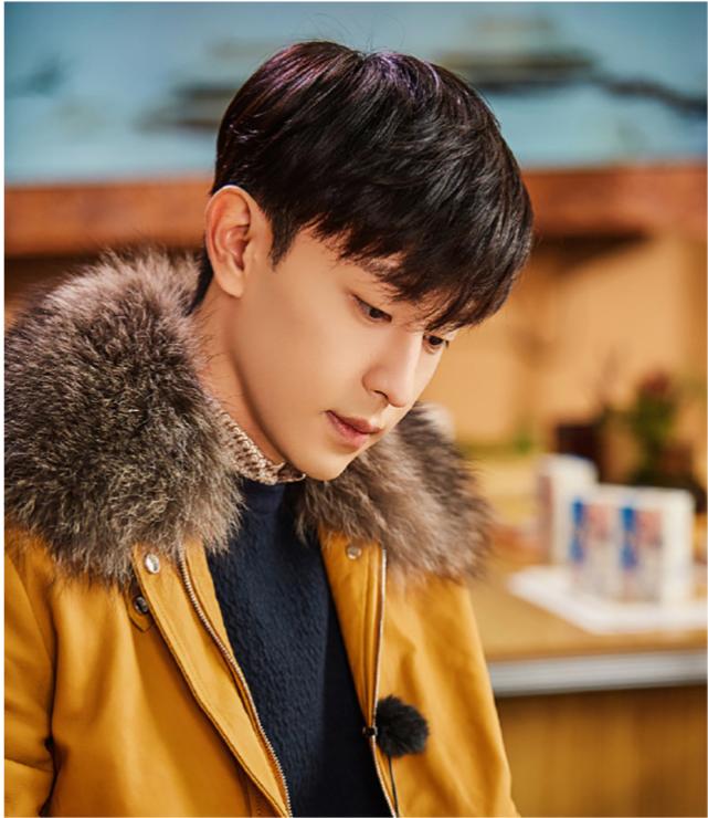 Think of the original Prince Liang and the handsome Xufeng, Deng Lun's ...