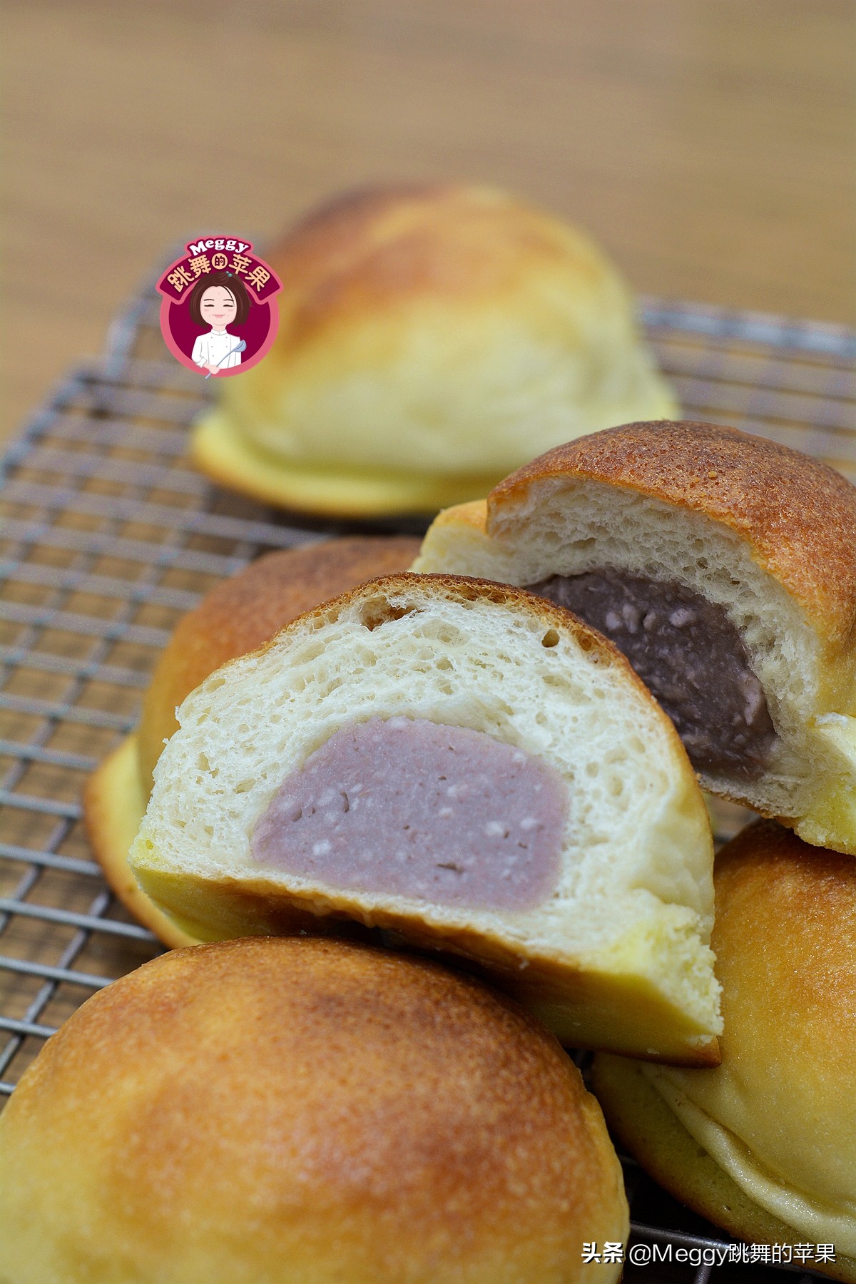 Awesome Mexican taro mashed bread, shaped like a small straw hat ...