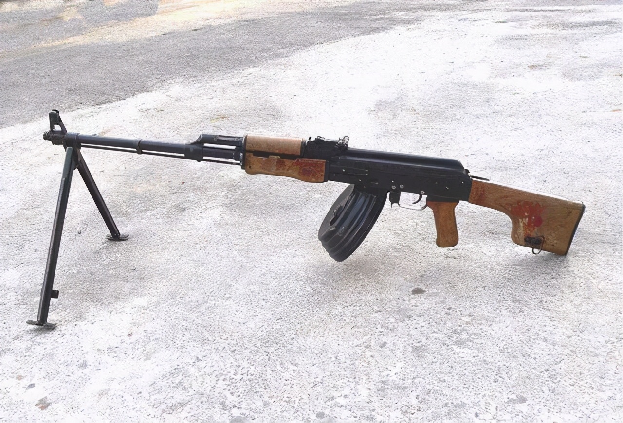 QJS161 new flight debut, full-scattered bullet, comparable to Western ...