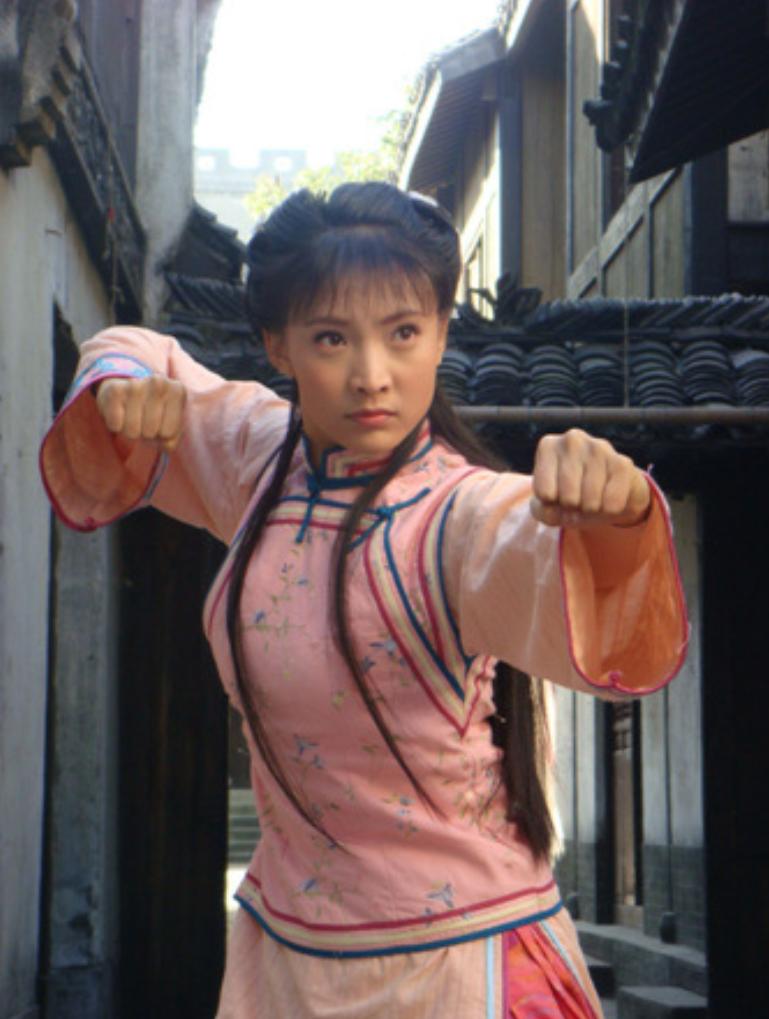 Bai Jing: Married into a wealthy family at the age of 24, transferred ...