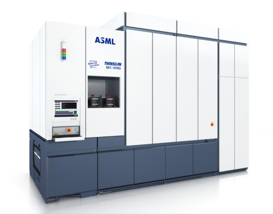 The new generation of lithography machine cost 150 million US dollars ...