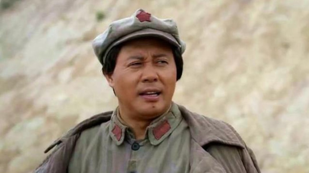 Another serious drama is hot, Sun Weimin plays Premier Zhou again, and ...