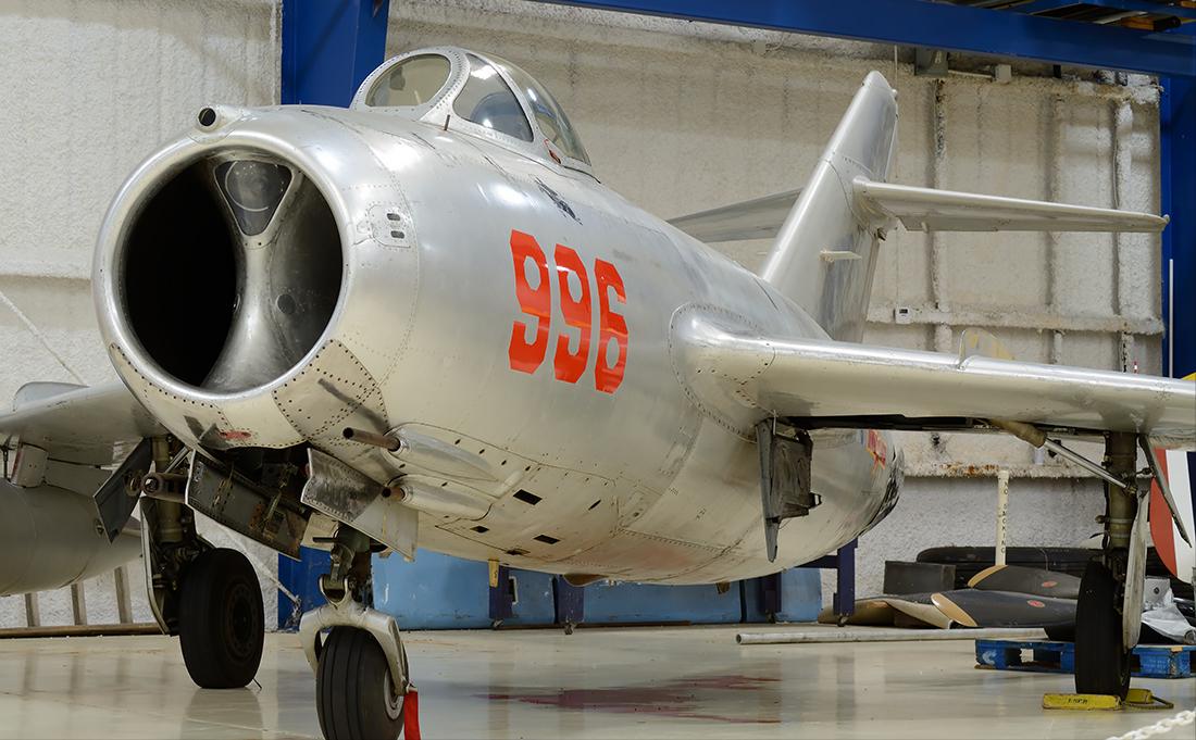 65 years ago, the J-5 fighter jets soared into the sky. The Chinese Air ...