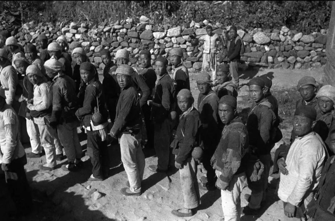 Most of the old photos taken in 1944 are out of print - iNEWS