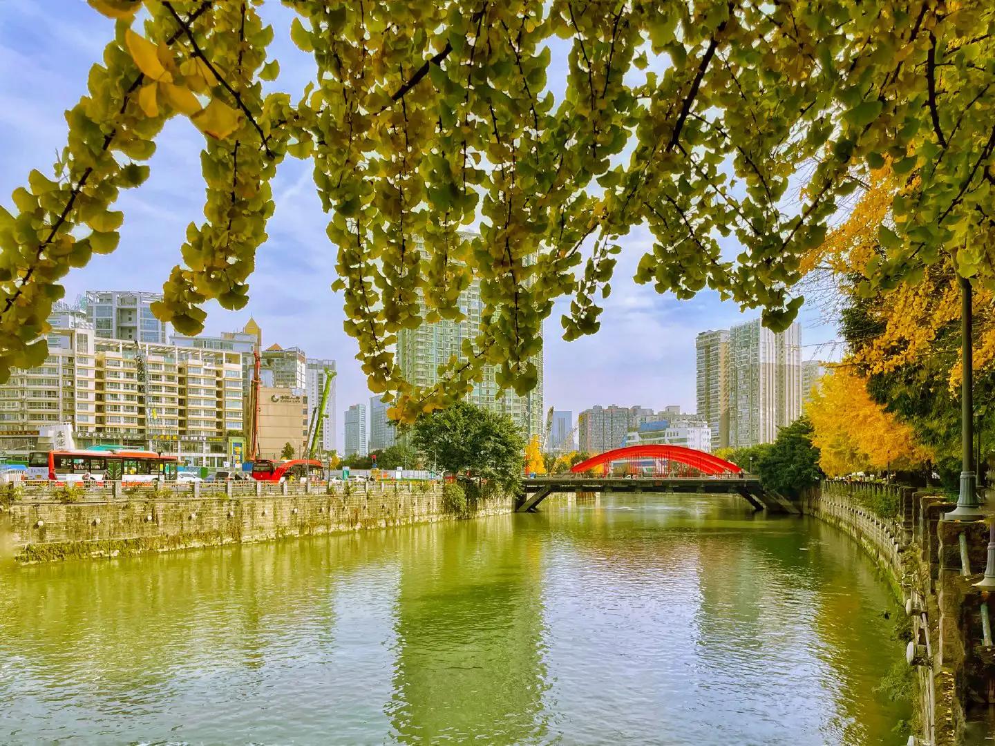 Beautiful chengdu - iNEWS
