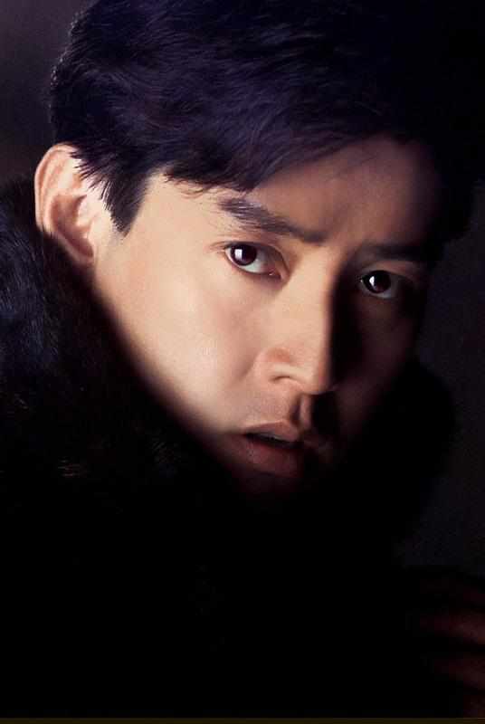 Thirty years ago, I received an autographed photo of Alan Tam, the god ...