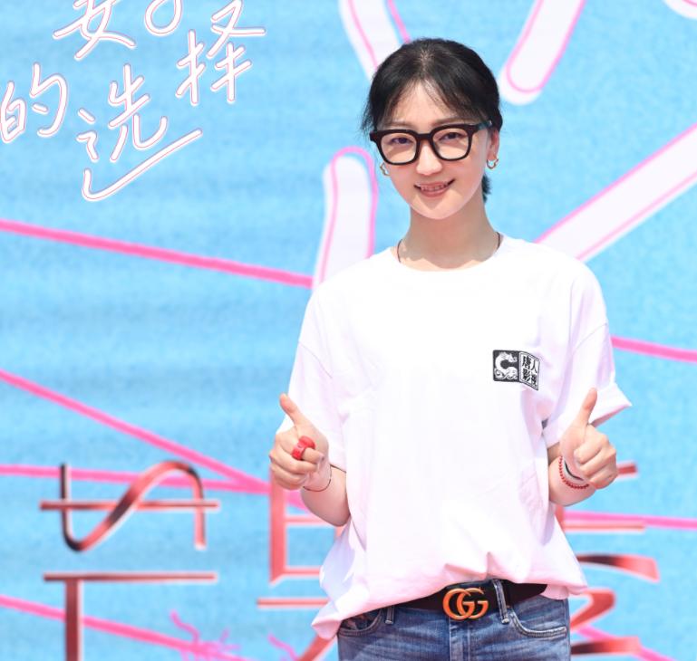 Sun Li is back in filming after a lapse of twelve years, and partnering ...