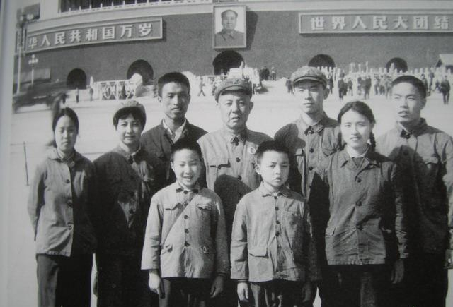 After the founding admiral Su Zhenhua passed away, how did the 9 ...