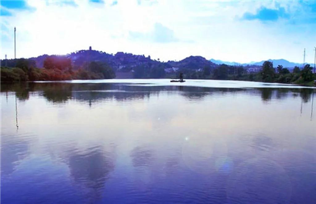 Tonight, but Miluo River - iNEWS