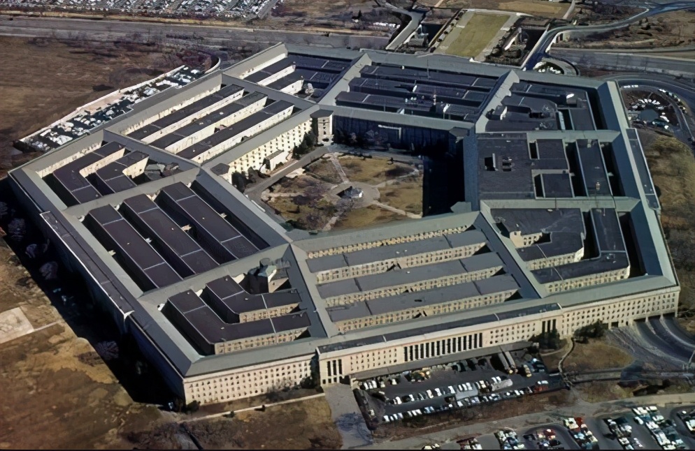 Contain the evil heart!The Pentagon implements the Bailey plan to ...
