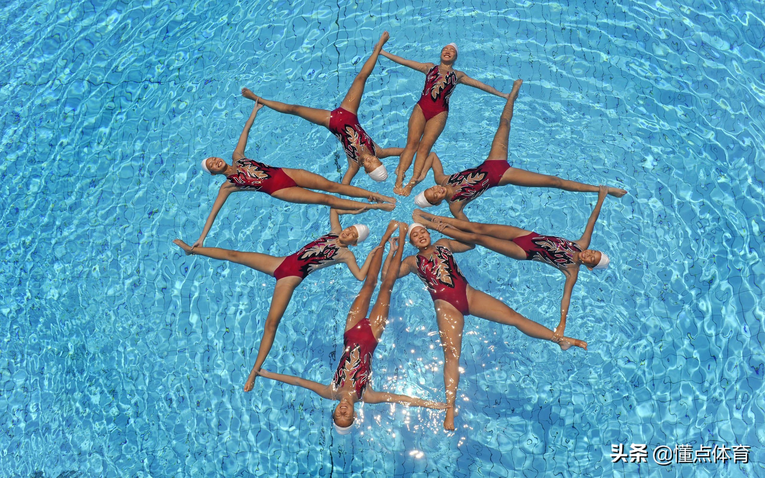 25 stunning photos of synchronized swimming, perfect water ballet - iNEWS