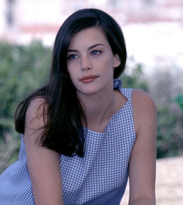 Find out how beautiful Liv Tyler was when she was young - iNEWS