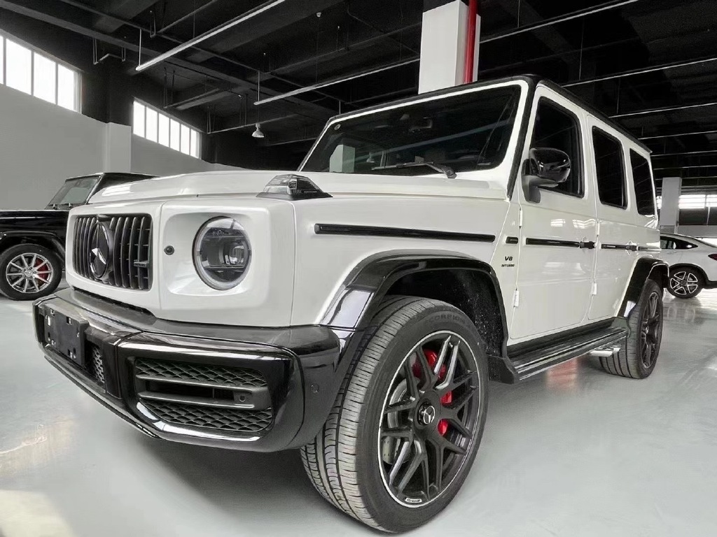Bentley Timothy's rival, the Mercedes-Benz G63 Light Walker Limited ...